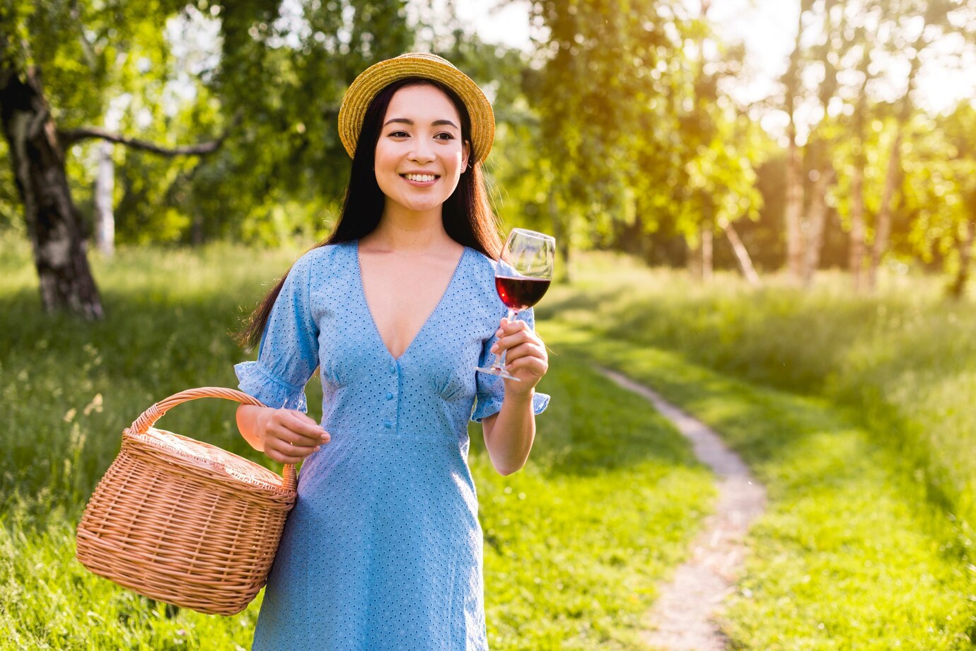 The Beginners Guide to Vietnamese Bride Cost - Mailing Brides